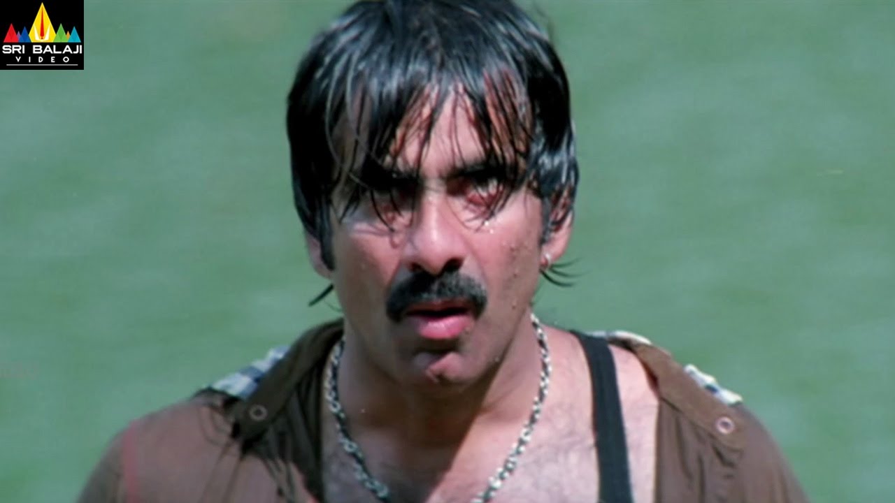 Krishna Movie Ravi Teja and Trisha Escaping form Jakka | Ravi Teja ...