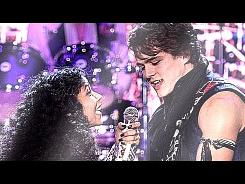Julie and The Phantoms! | Julie and Luke. | JUKE! - YouTube
