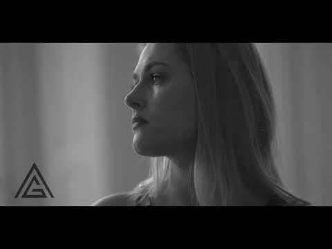 Niyə Bitdi  bilirsən? - TOLGA SAYGILI & BURCU ESİNTİ