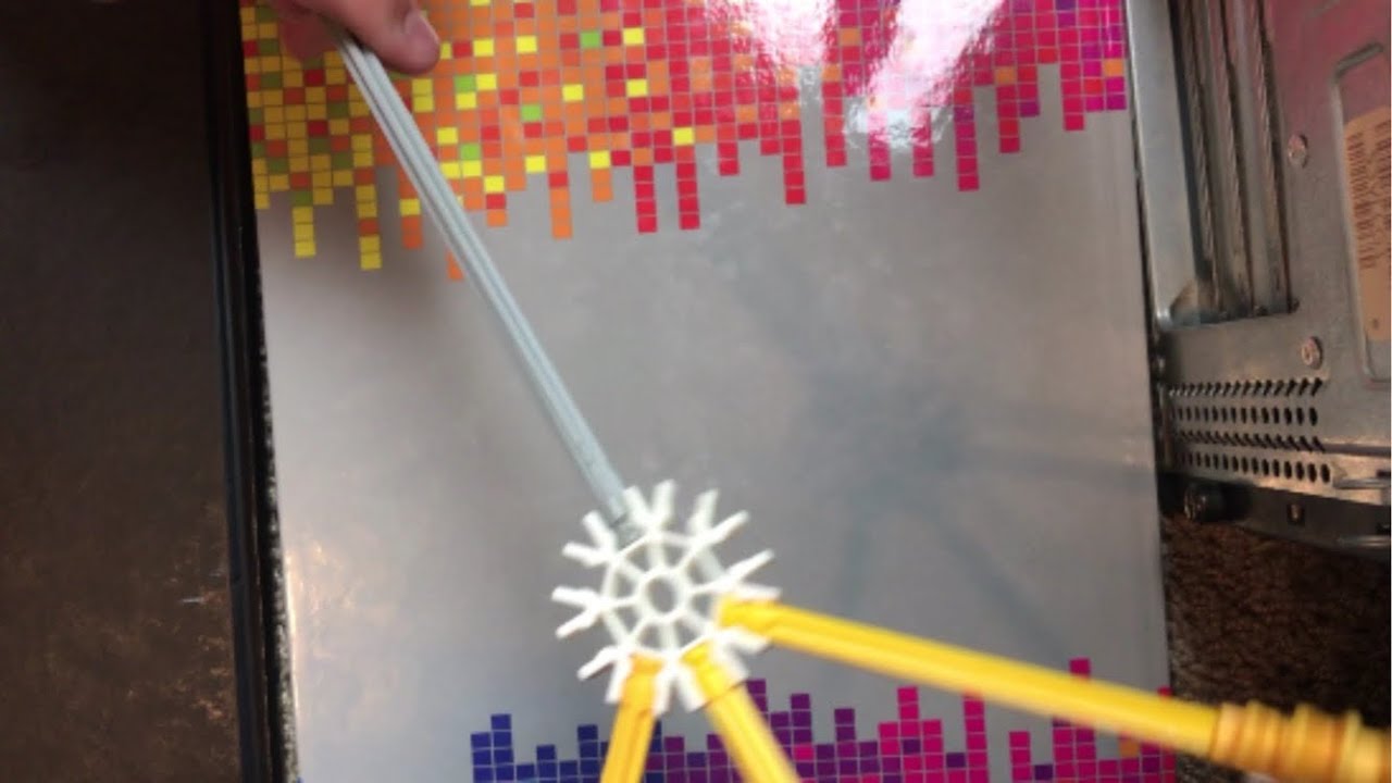 How to make back scratcher with Kinex - YouTube