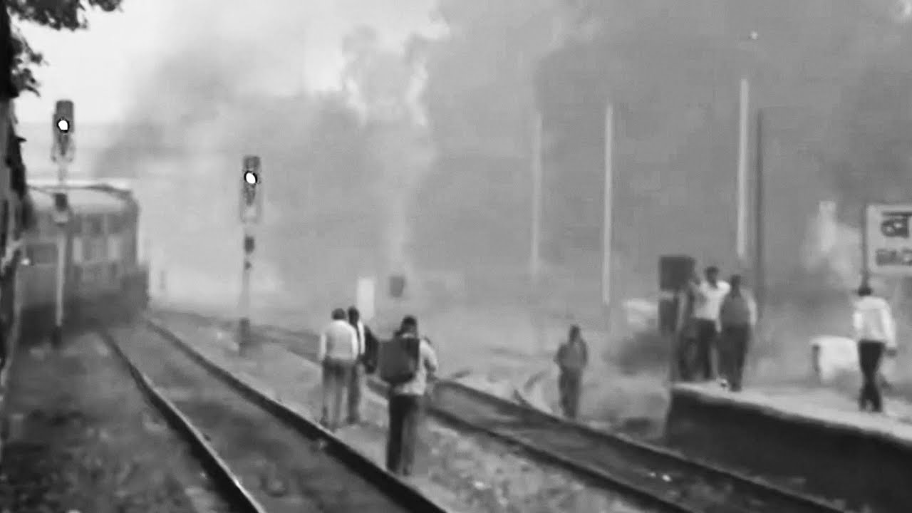 Old Footage of WDM3A Kolkata Agra Express and WDP3A PADMAVAT Express ...