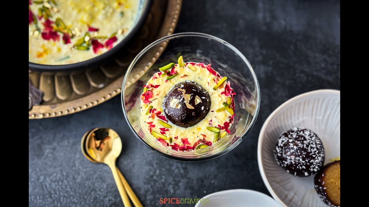 Rabdi Gulab Jamun - Easy Indian Dessert - YouTube