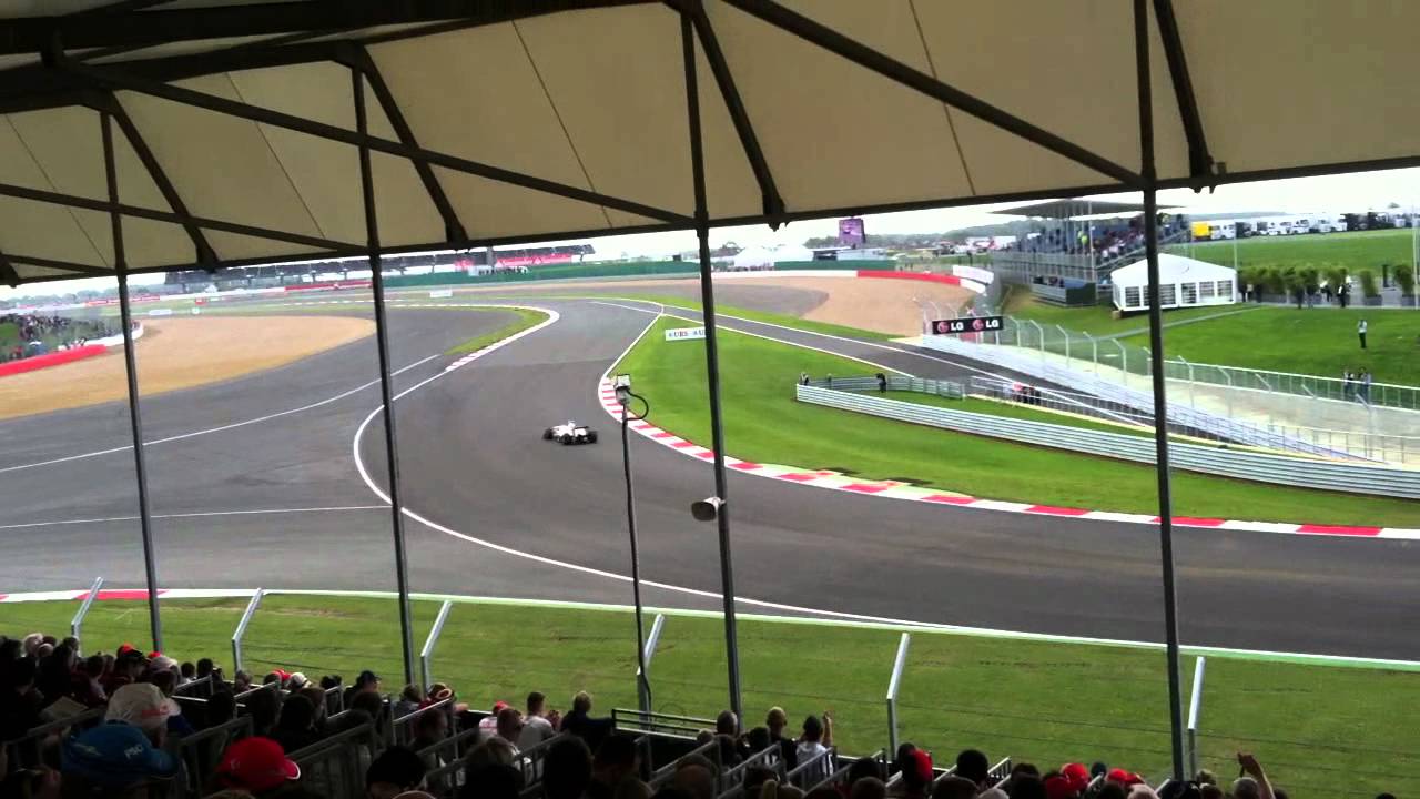 F1 Silverstone GP 2011 Abbey Grandstand (video 2) - YouTube