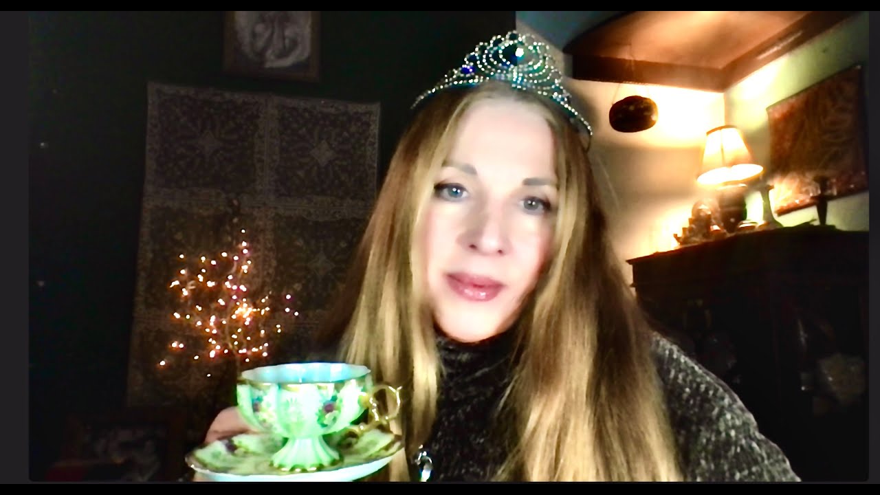 Tiaras, Tea & Tarot 🛸 UFO or Drones part 3. - YouTube