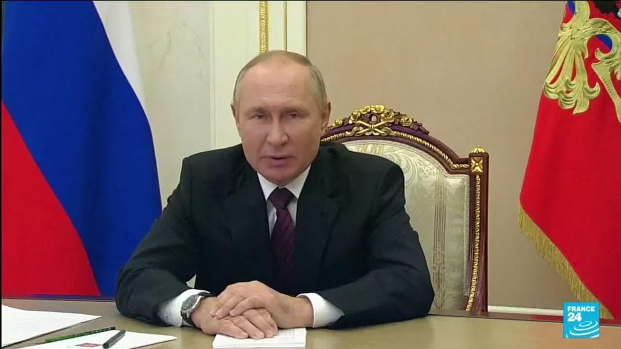 REPLAY - Poutine reconnait des "difficultés économiques" liées aux ...