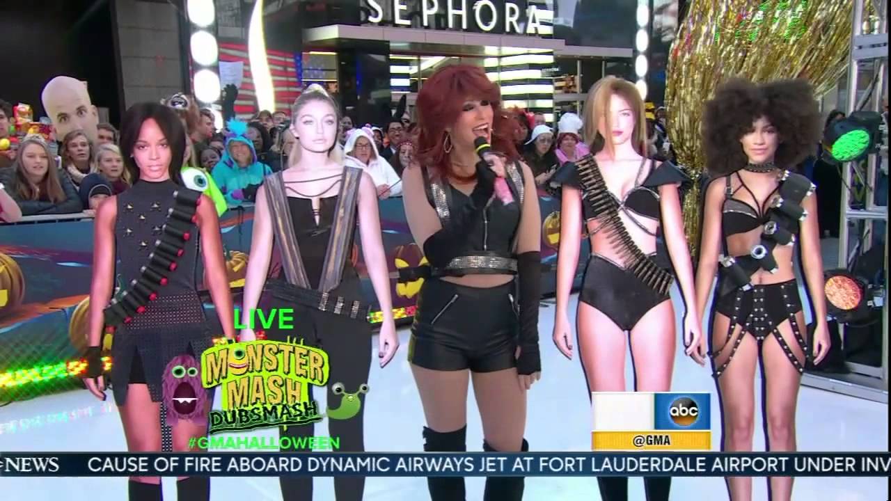 Amy Robach - short shorts & knee-high heel boots - Halloween 2015 - YouTube