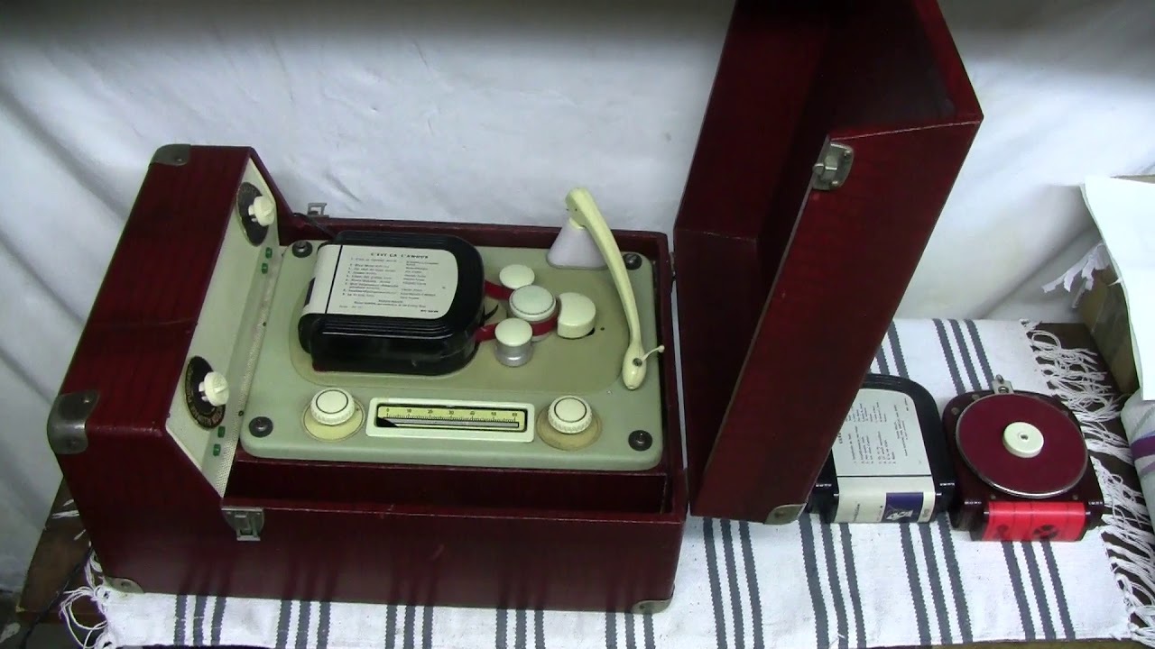 Tefifon model 51 in action - YouTube