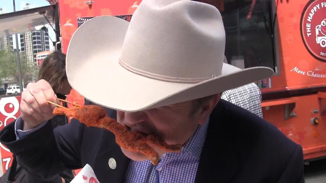 Calgary Stampede unveils its midway food list for 2019 - YouTube