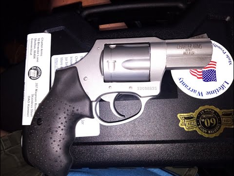 The Charter Arms Mag Pug Review - YouTube