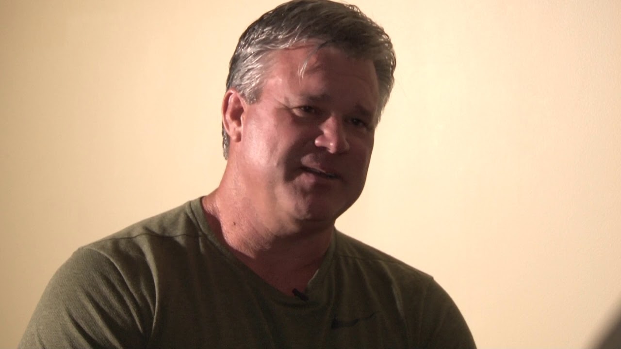 FLINT MANIA: Gardner Minshew's Time at Washington State - YouTube
