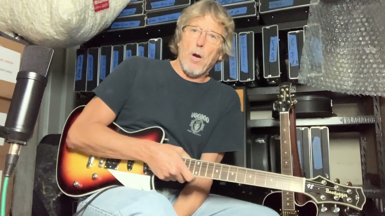 Bootlegger Guitar Hounder QC and Blues 15/30 Amp Dirty Crunch - YouTube