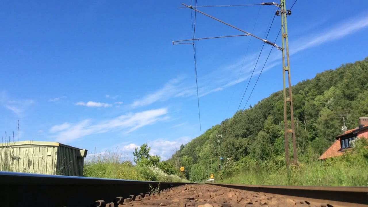 BÅSTAD Øresundstog vid Drivan 30. Mai 2014 - YouTube