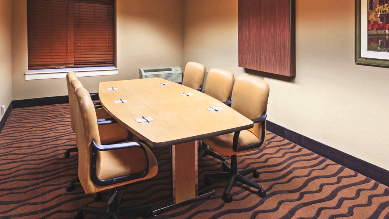 AmericInn Omaha, NE - YouTube