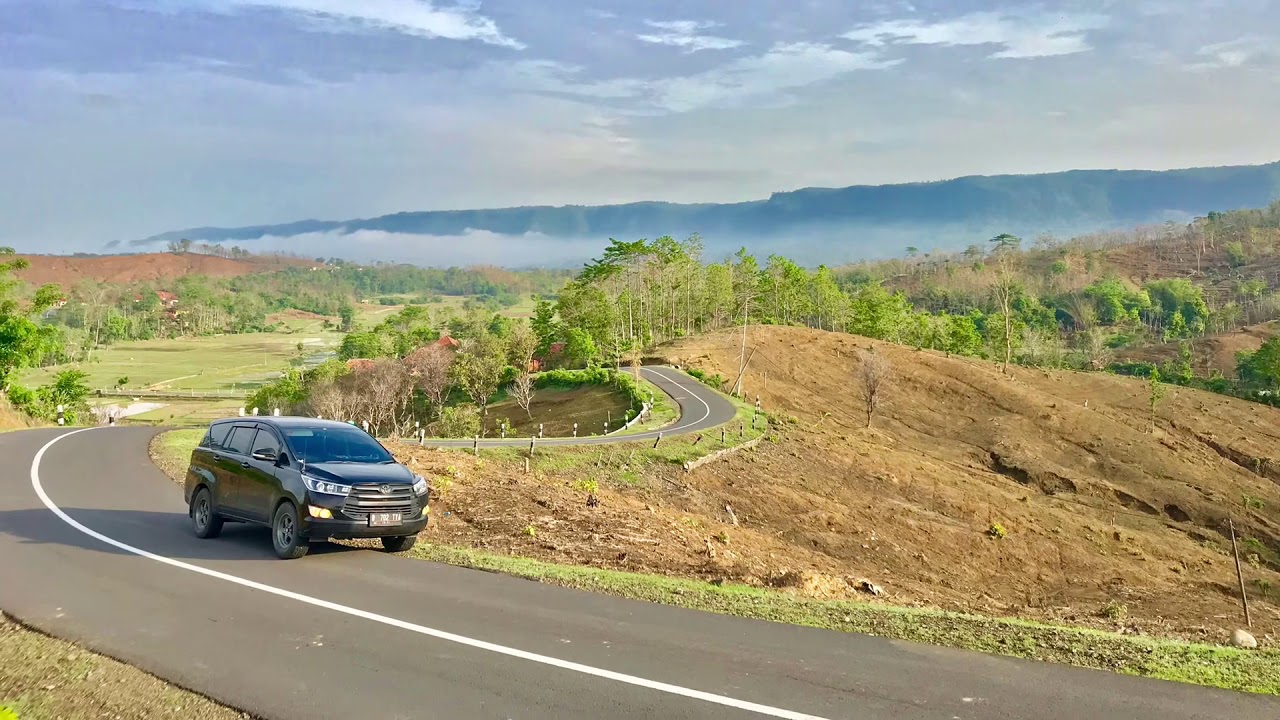 Part 6 innova overland (2800 km Total) - YouTube