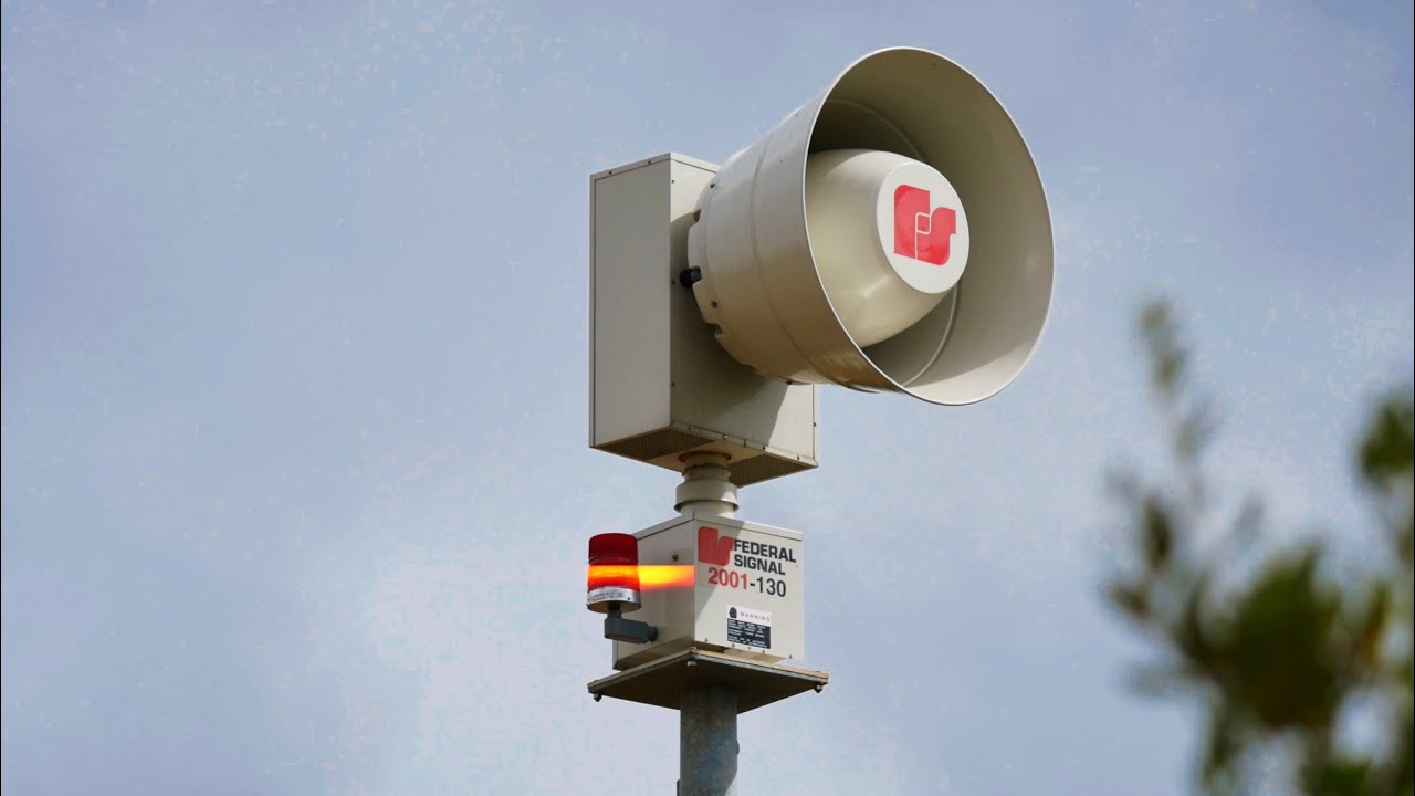 Federal Signal 2001-130 Siren Test (Alert), Deer Park, TX - YouTube