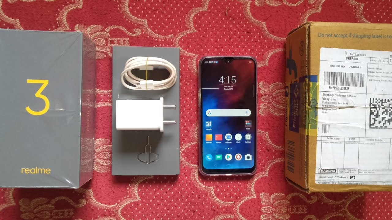Realme 3 । Unboxing & Quick Review ।। - YouTube