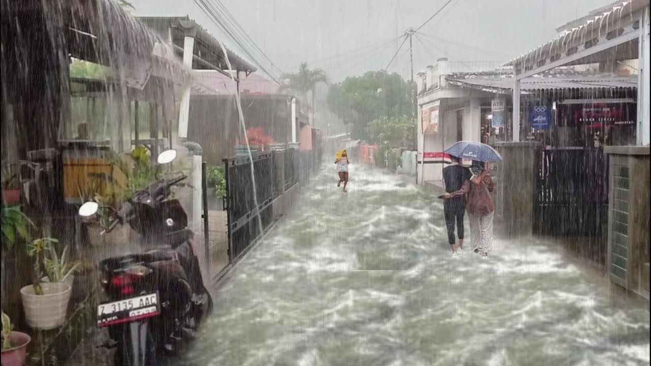 SUPER HEAVY RAIN AND STRONG WINDS MAKE THE ATMOSPHERE COMFORTABLE FOR ...