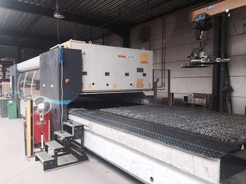 LVD AXEL 3015 5KW Pallet Change and Cutting (2007 model) - YouTube