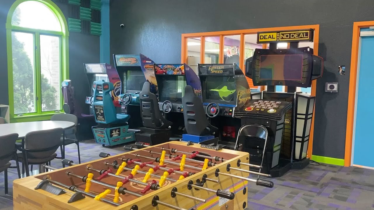 A virtual tour of Crayons 2 Pencils Rec Center - YouTube