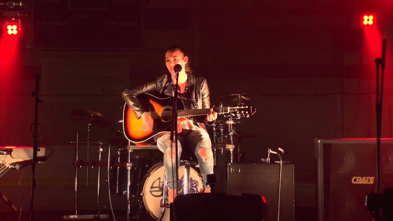 Kira Zook covers Zombie by The Cranberries - YouTube