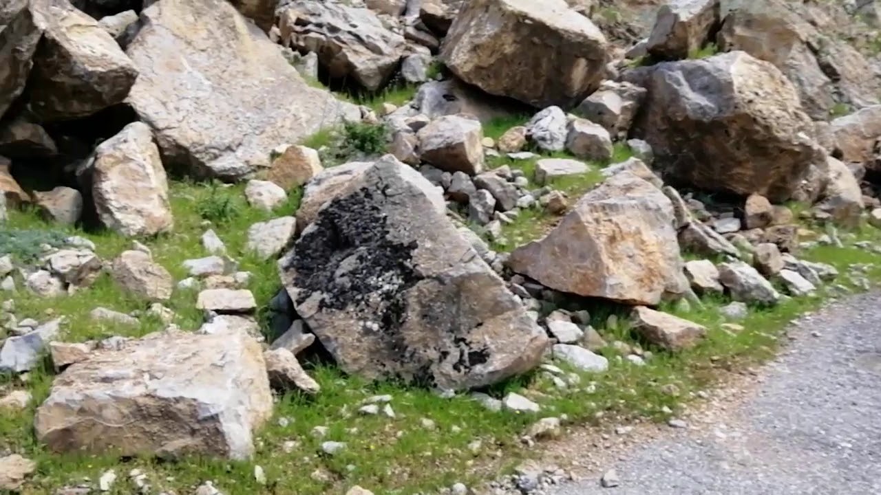The way to Bestun cave / Bradost mountain -Kurdistan -Iraq ڕێگای ...