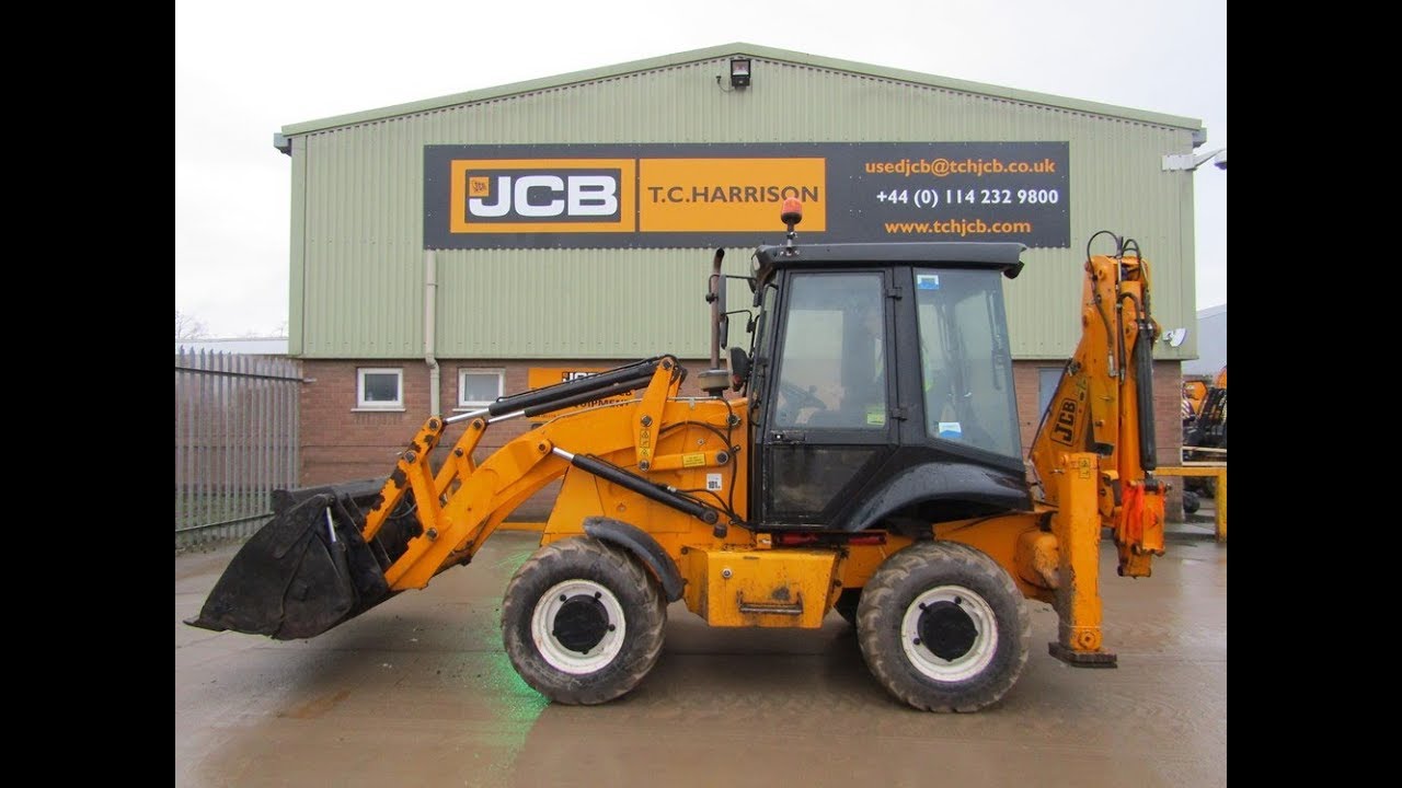 FOR SALE: 2010 JCB 2CX STREETMASTER - YouTube