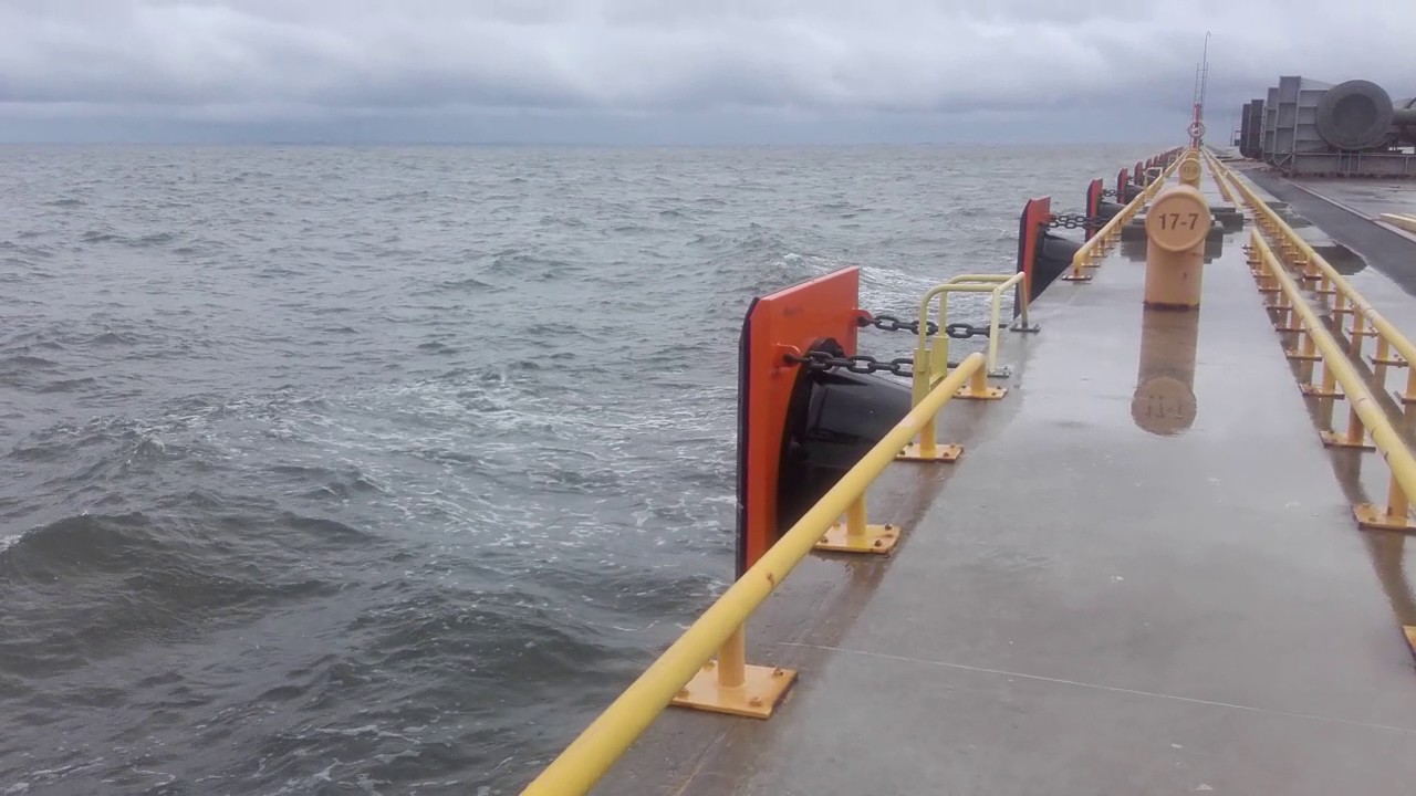 Muuga port quay nr.17 - YouTube