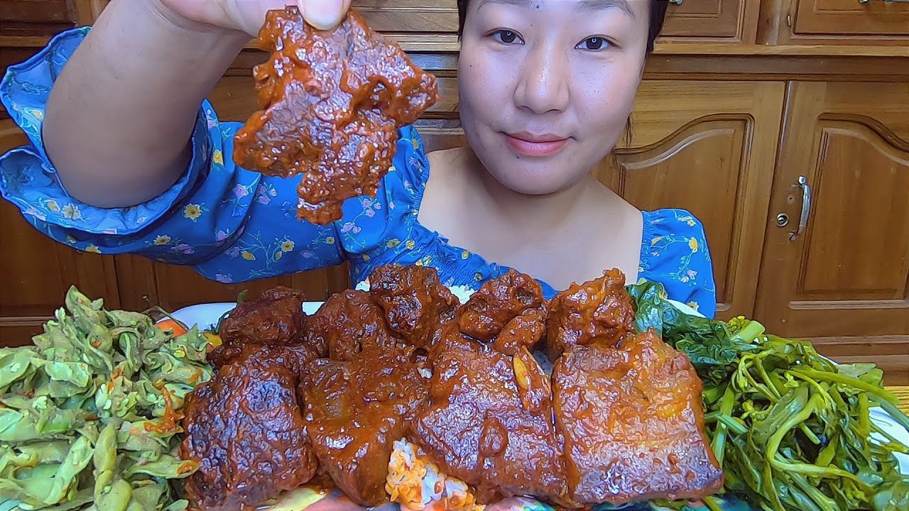 Tangkhul Traditional Style Spicy Smoked Pork Curry Cooked With Lots Of ...