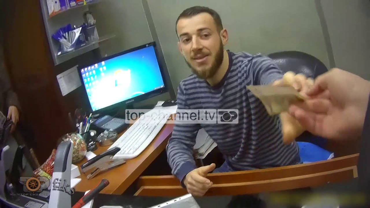 Fiks Fare/ "Klonimi" i librave të mjekësisë, e drejta autorit shkelet ...