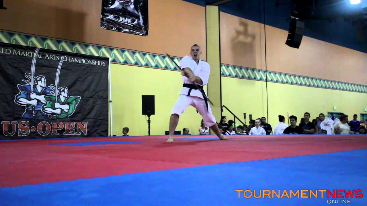 Alex Vecchio Traditional Weapons Runoffs at US Open 2013 - YouTube