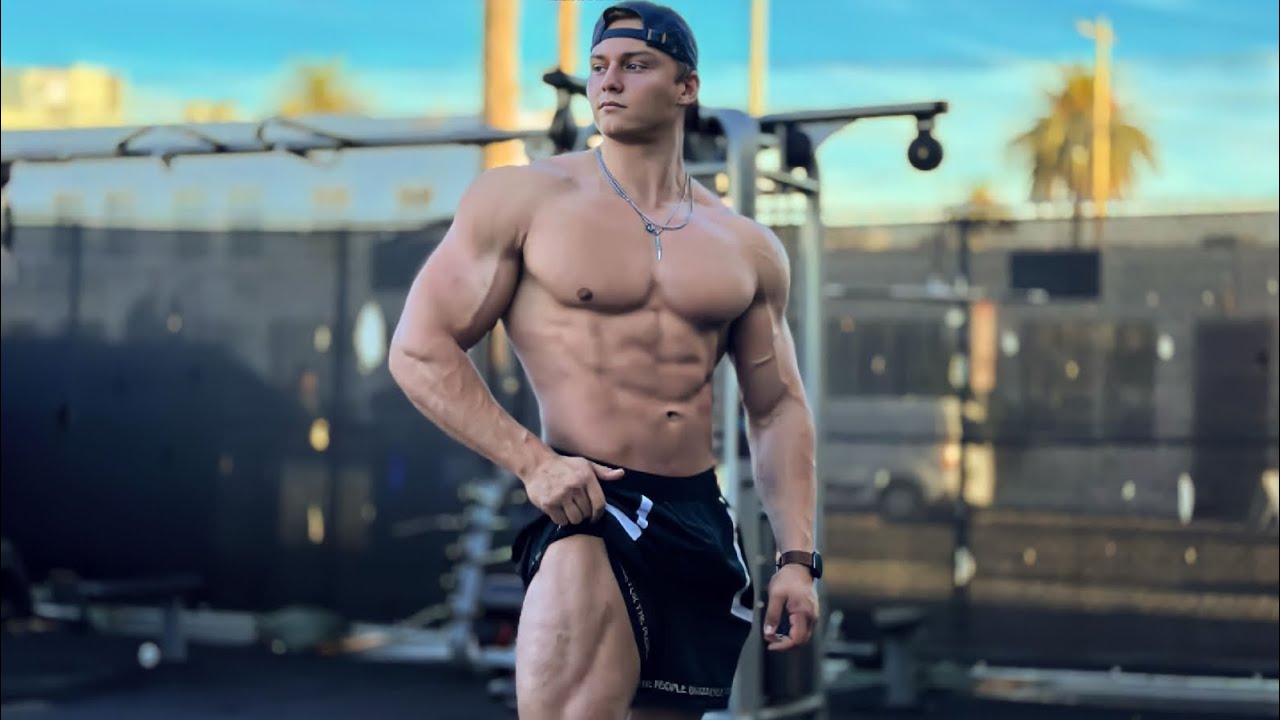 MOST SHREDDED MUSCLE MEN'S - YouTube