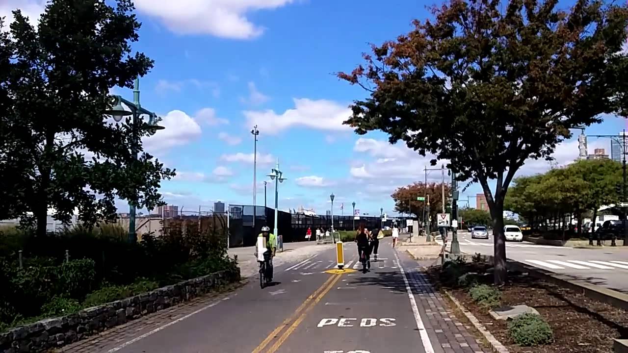 NYPD Aviation Helicopter Landing At The West Side Heliport - YouTube