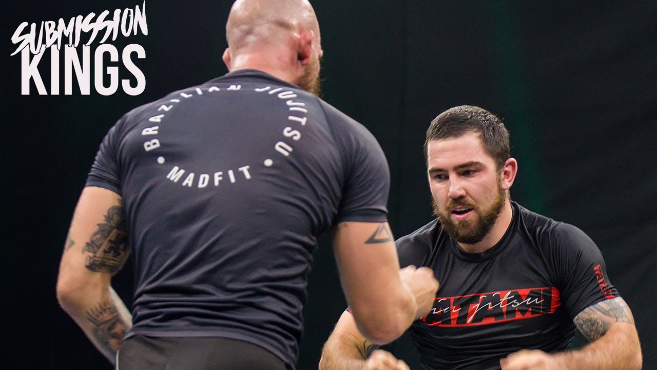 Cam Pritchard vs Chris Steenkamp - YouTube