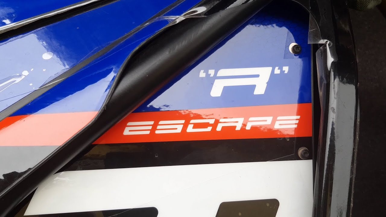 Electric Motion Escape R - Protecting foil - YouTube