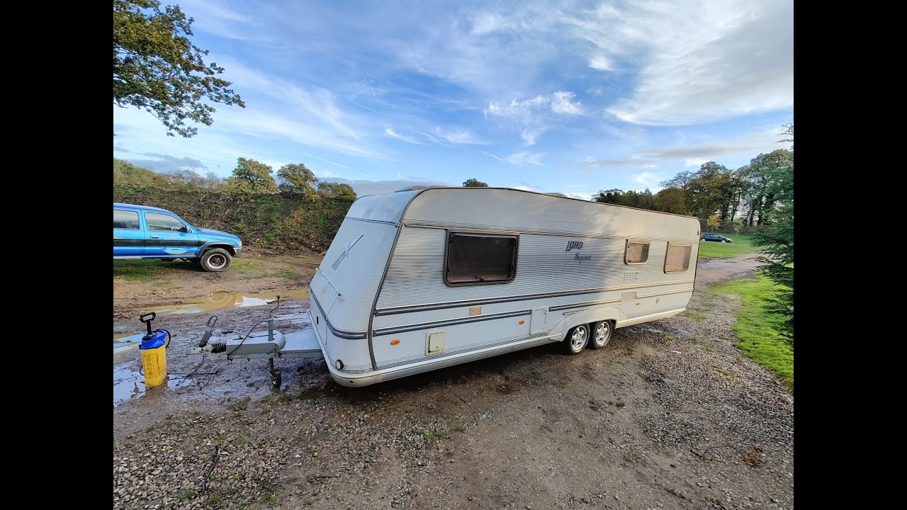 LMC lord Exquisit Caravan - YouTube