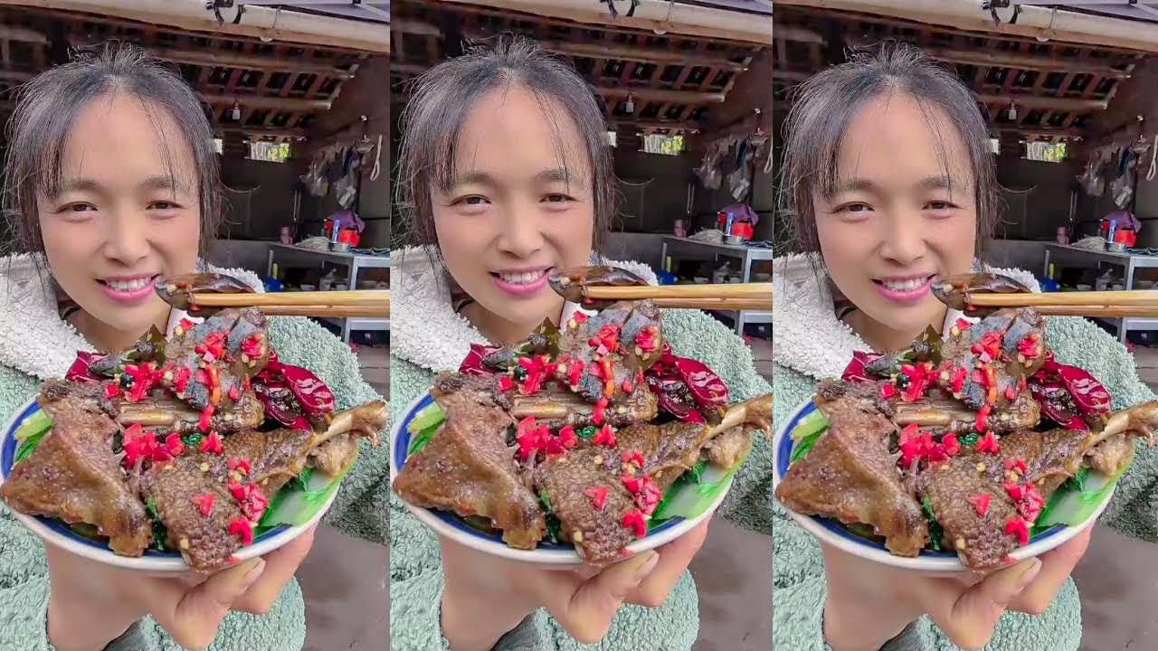 Sister Liu Rural Food Eating Wood-fired duck stew, Delicious food ...