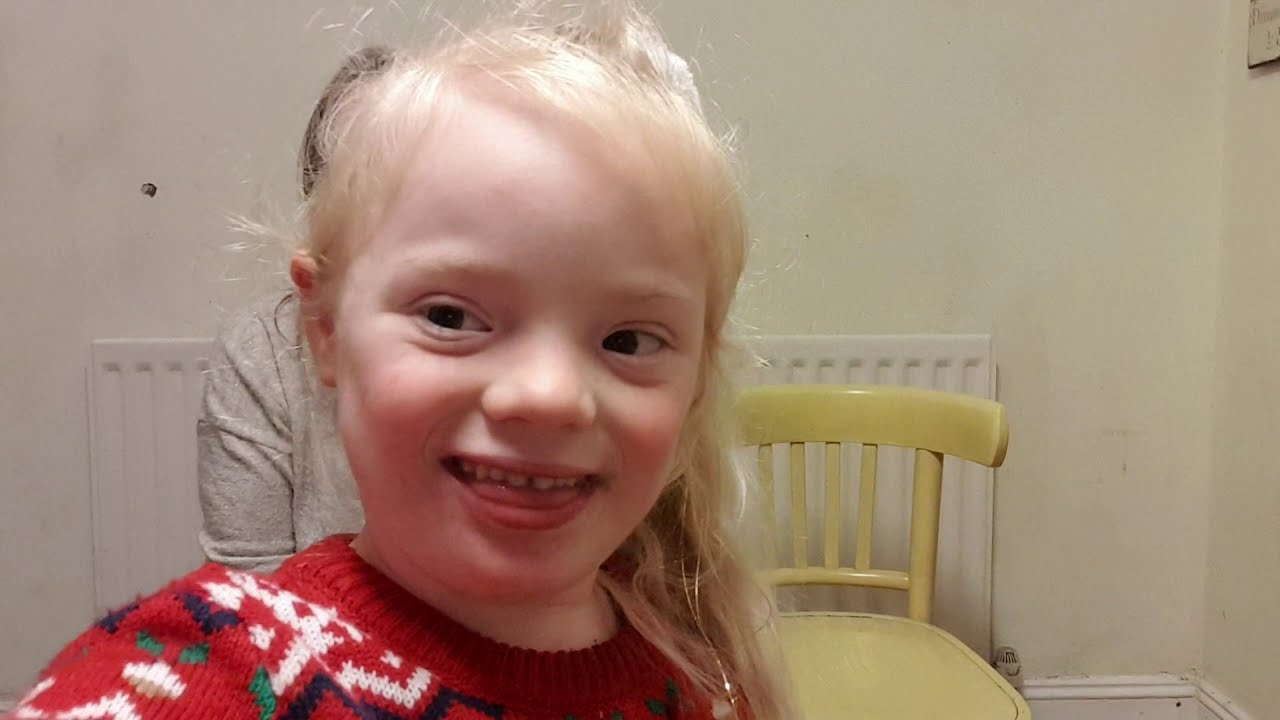 Makaton for 'Snow' - YouTube