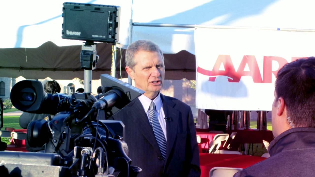 AARP Arizona Advocacy Volunteers at the State Capitol! - YouTube