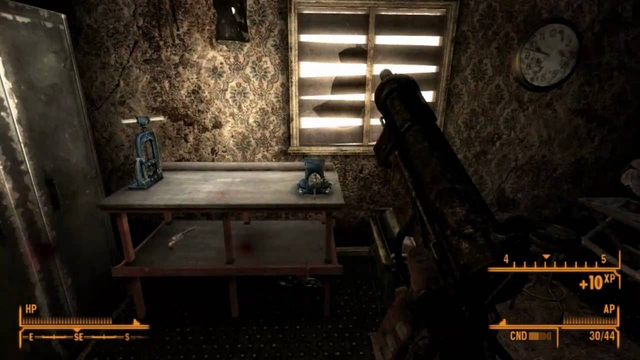 Fallout New Vegas Let's Play - Part 28: Looting Nipton - YouTube