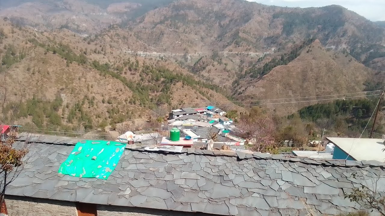 doston dekhiae doston pahadon mein कैसे-कैसे lagate Hain pahadi log ...