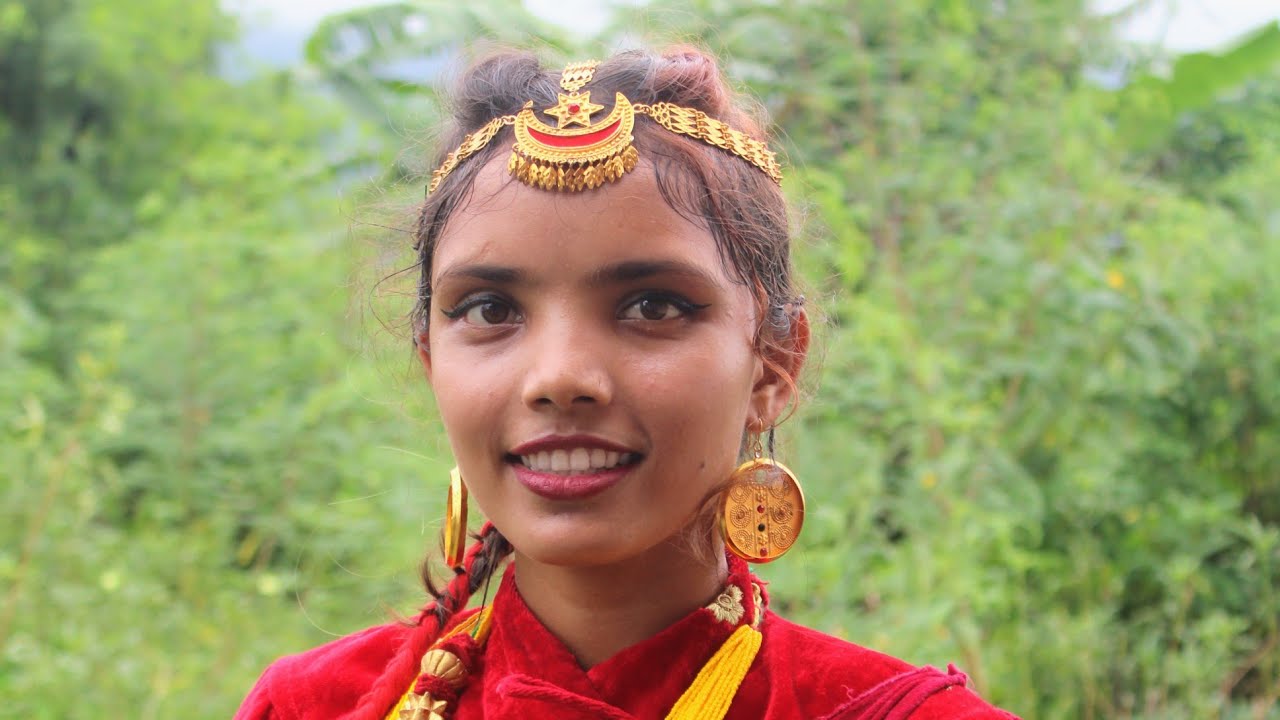 Dafe jhai nachne himal jhai hasne by canvas academy udayapur student dance program - YouTube