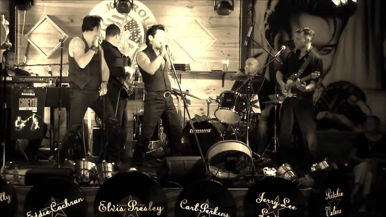 Elvis & Shakey, with Simon Patrick and Dean Ryan - YouTube