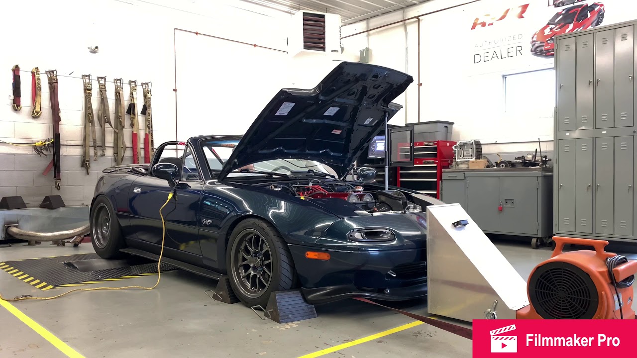 Sleeper Miata makes almost 400whp! - YouTube
