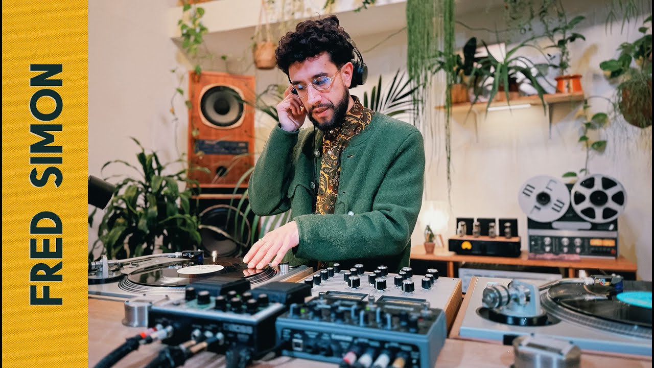 Italian Prog-Funk, Boogie & Disco with Fred Simon - YouTube