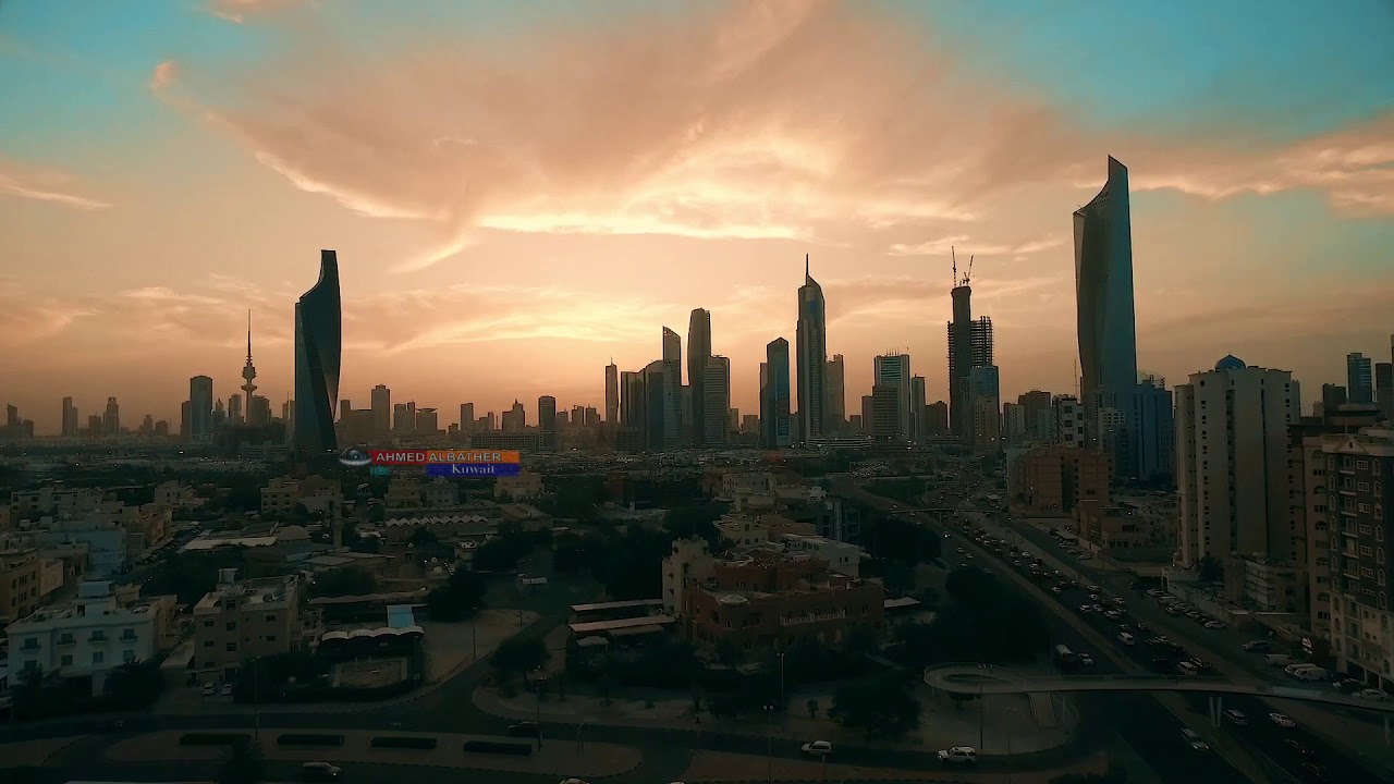 جولة في سماء الكويت - YouTube