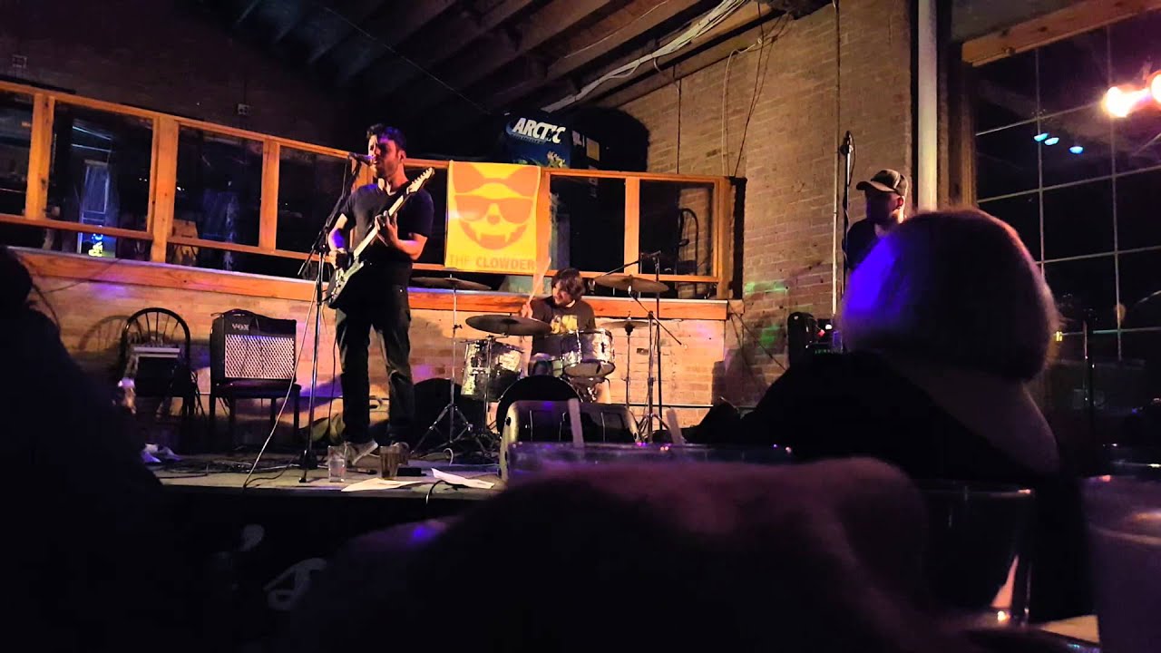 The Clowder - Oh! Darlin' - YouTube