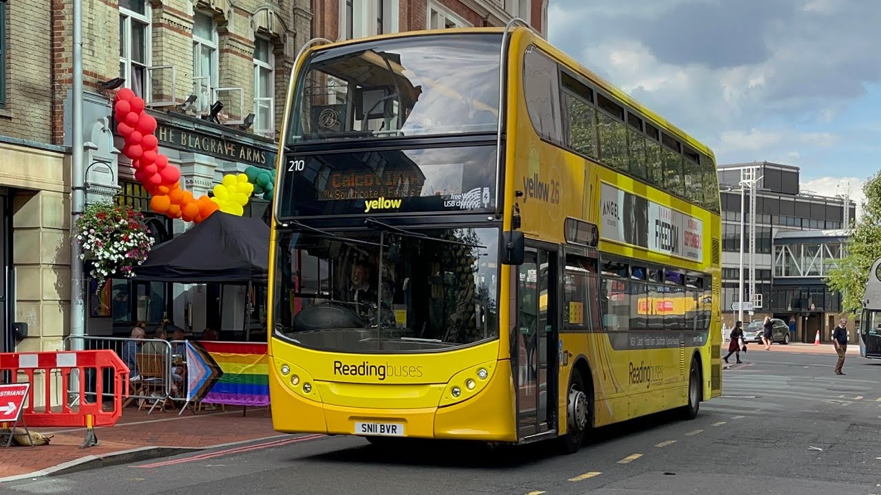 Reading Buses ADL Enviro400 210 (SN11BVR) On Route 26 To Calcot IKEA ...