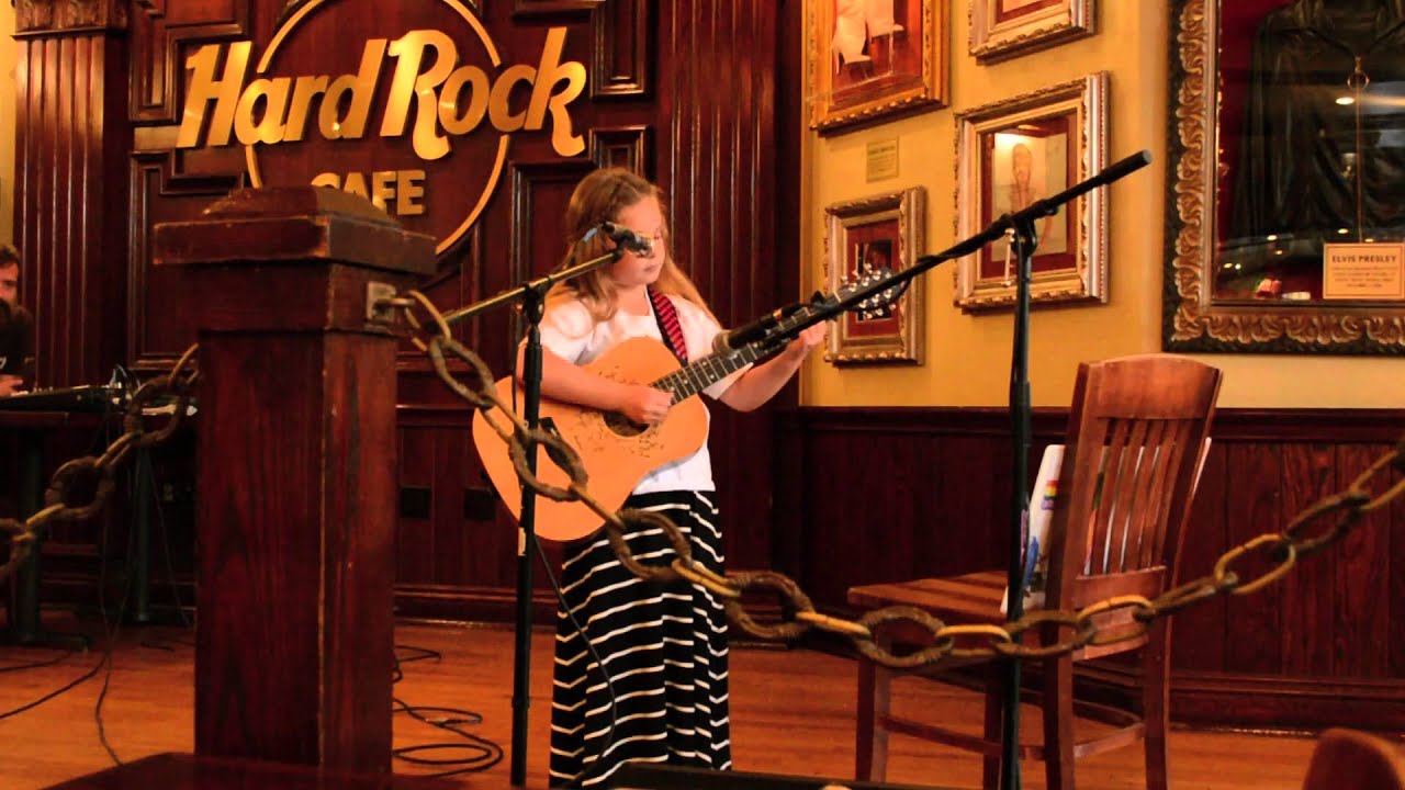 Santa Baby by Hannah Roby - YouTube