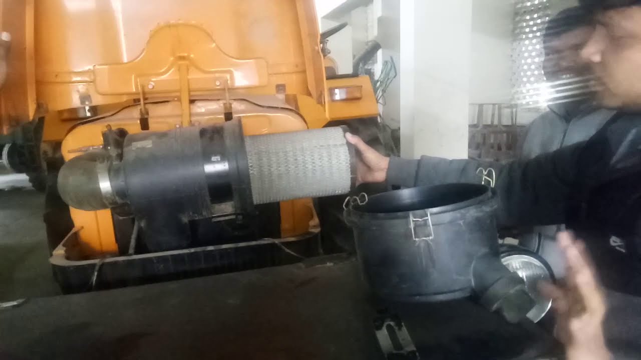 #WORKING & #SERVICING OF DRY TYPE AIR CLEANER - YouTube