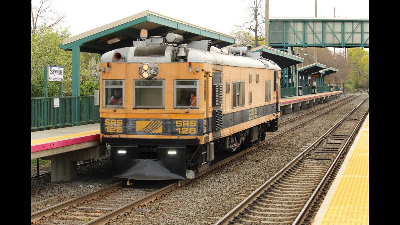 LIRR Sperry Rail Car SRS128 Testing The Rails at Sayville - YouTube